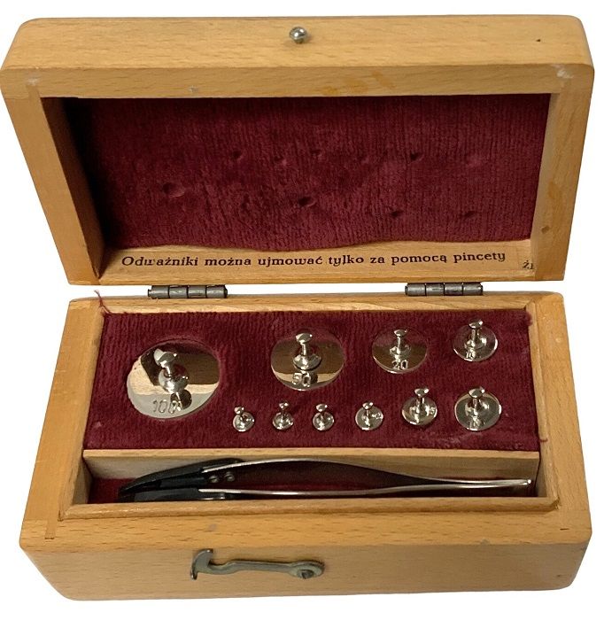 Vintage Scale Gram Weights, Original Box | Cynthia Findlay Fine ...