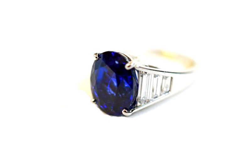 Modern Sapphire and Diamond Ring