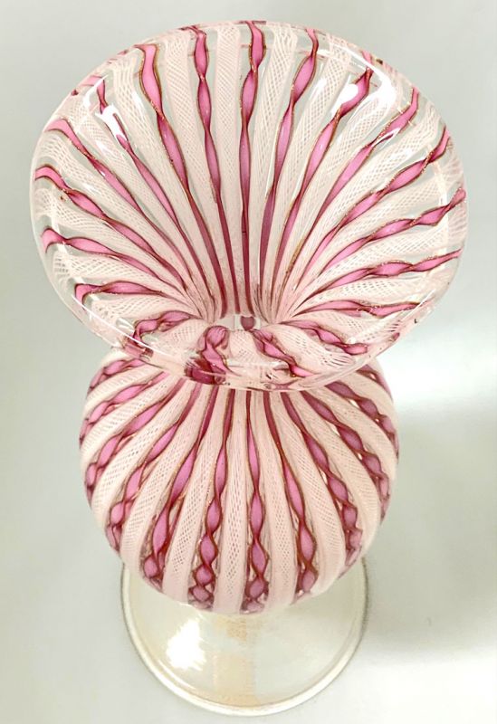 Murano Filigrana Glass Vase With | Cynthia Findlay Fine Jewellery ...