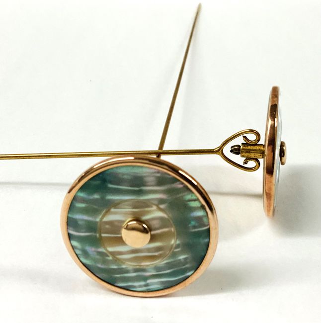 Mother of Pearl & Enamelled Hat Pins & Buckles In A Fitted Box ...