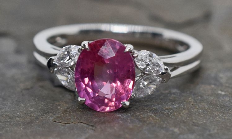 Vintage 2.18ct Pink Padparadscha Sapphire and Diamond 18kt Ring ...