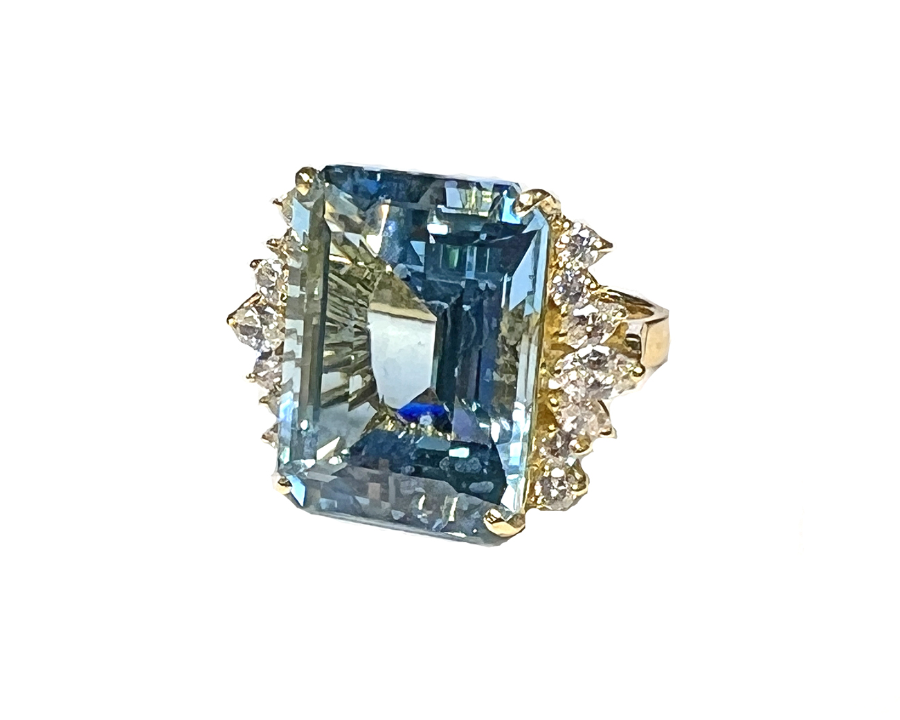 Vintage Aquamarine and Diamond Ring | Cynthia Findlay Fine Jewellery ...